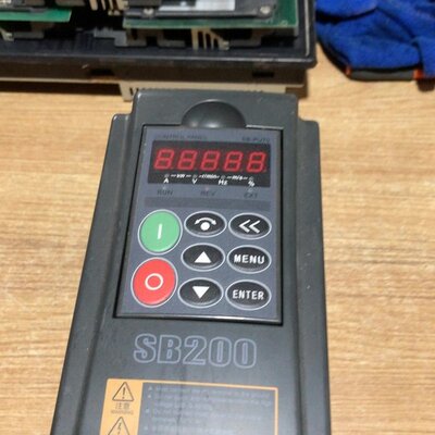 议价森兰变频器SB70-1.5KW220VSB70-0R7G/1R5PSB70-2R2G/3R7P