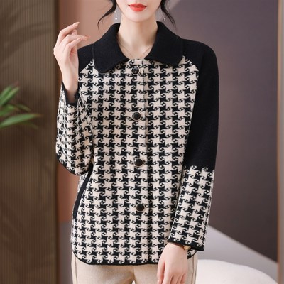 速发妈中秋装2024妈质中年妇春秋款气老年时贵装外套