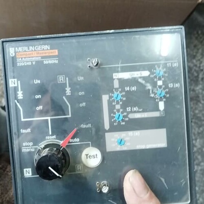 议价梅兰日兰双电源自切控制器UA Automatism议价