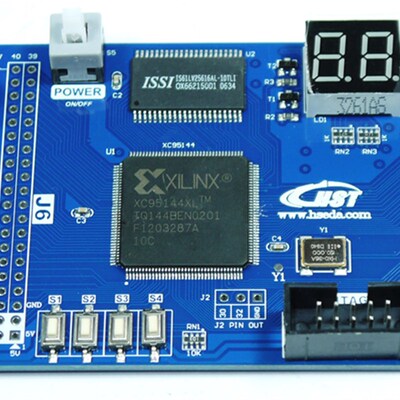 Xilinx开发板  CPLD开发板  xc95144开发板