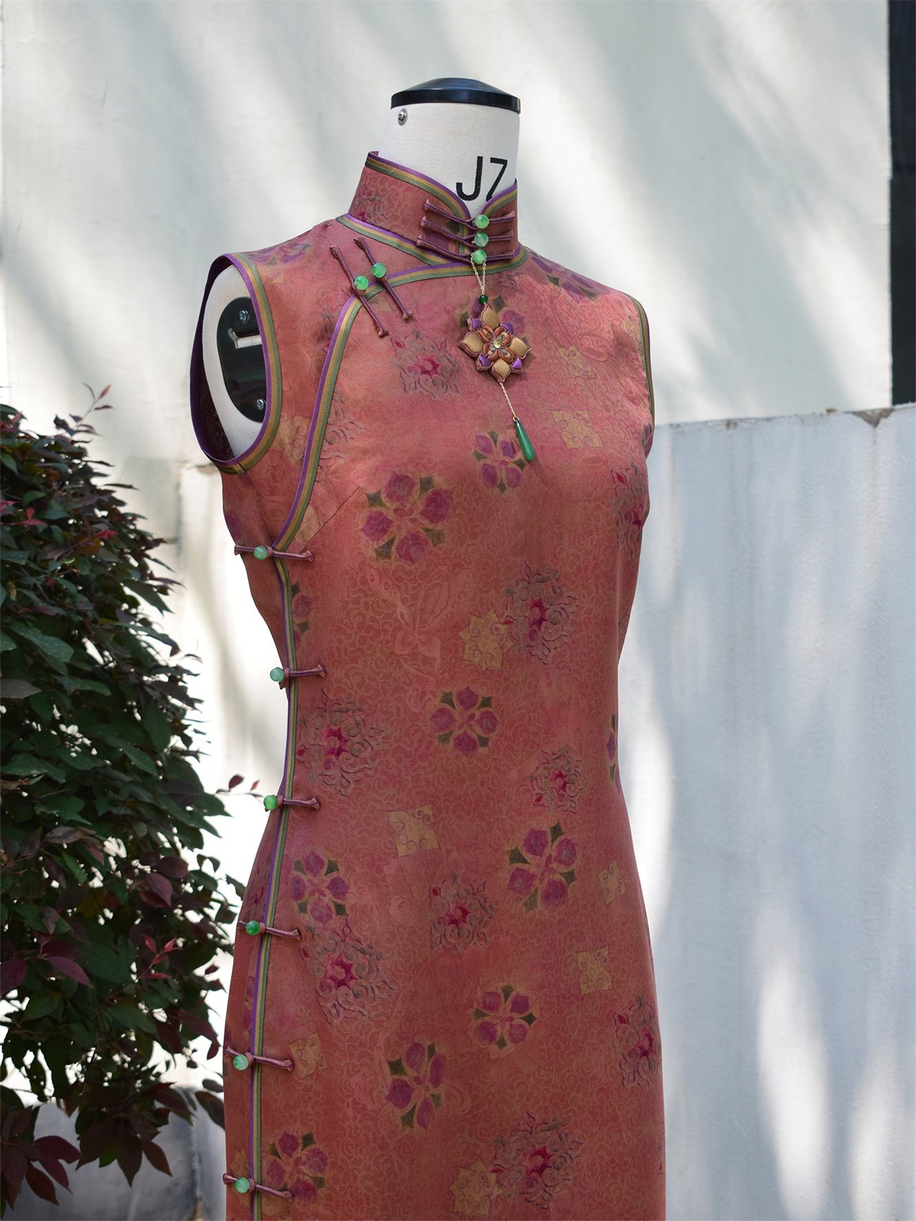 Gu Xing Jianhui Cheongsam【Ru Yi】Fine Floral Embroidery Fresh and ...