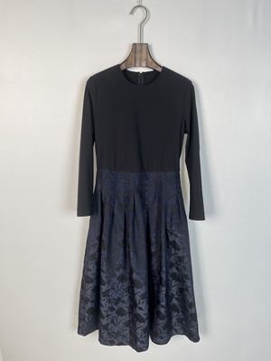 柯罗芭冬季专柜同款蓝黑色提花拼接连衣裙  LW4509 ￥6200