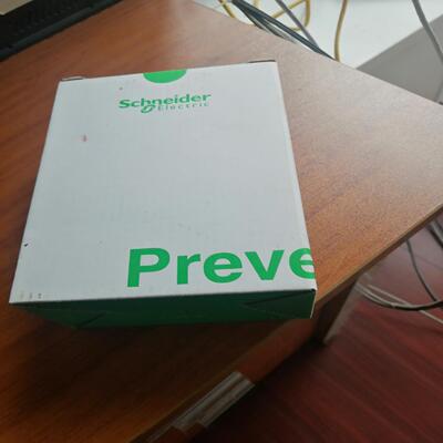 施耐德安全继电器XPSAV11113P 24VDC现议价