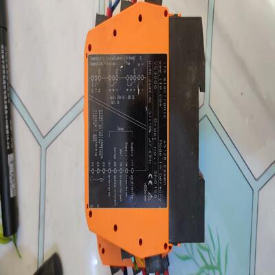 易福门 IFM 继电器模块 VS3000 SR0150（憨憨电子）