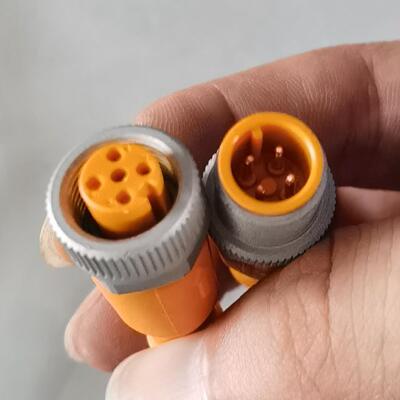 易福门EVW025  2米  4针公头 5孔母头 全新无包装 现货实价