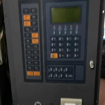 北京利达华信LD128EQI火灾报警控制器主机机头 25议价