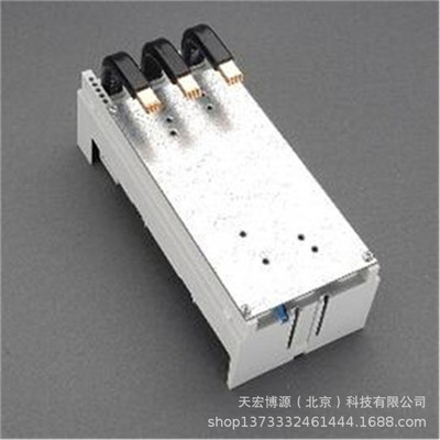 母线转接器250A3极105x190上端或下端连接至系统32156现货量大价