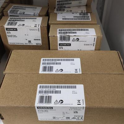6ES7 142-5AF00-0BA0 数字输模块 SIMATIC ET200AL议价维修
