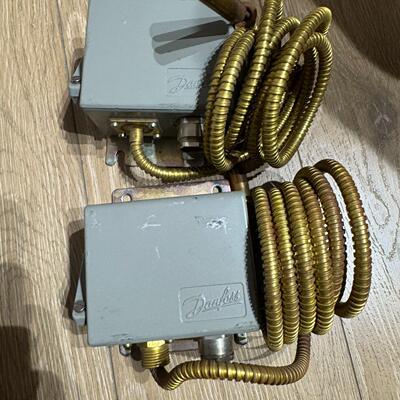 KPS77 060L3101 温度传感器 丹佛斯工业工控配件议价维修