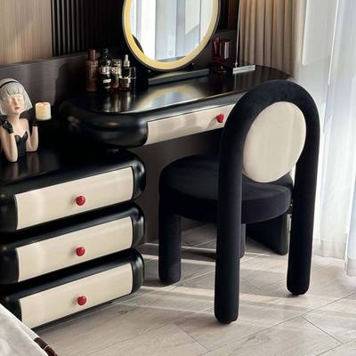 热销油AAN化风化妆椅软身包无棱角椅卧室妆台椅异奶形舒适久坐化