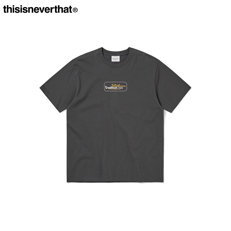 thisisneverthat®Tribal Stereo Tee 26春夏字母印花短袖T恤男款