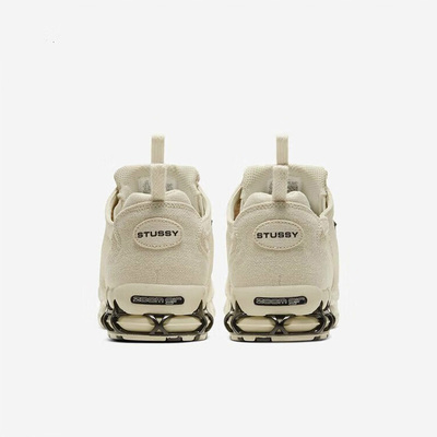Nike/耐克正品 Air Zoom 男女复古运动低帮跑步鞋 CQ5486-200