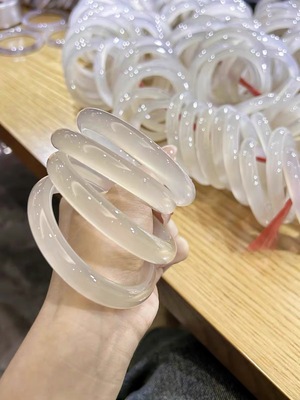 玉髓手镯国风白月光荔枝冻冻冰透玛瑙手镯高冰种女新中式玉镯礼物