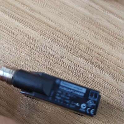 {议价}施耐德XUM2APCNM8R,二手，功能包好，2只打包价12
