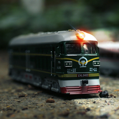 彩珀1:65东风4B合金火车头模型声光回力复兴号高铁玩具车热销摆件