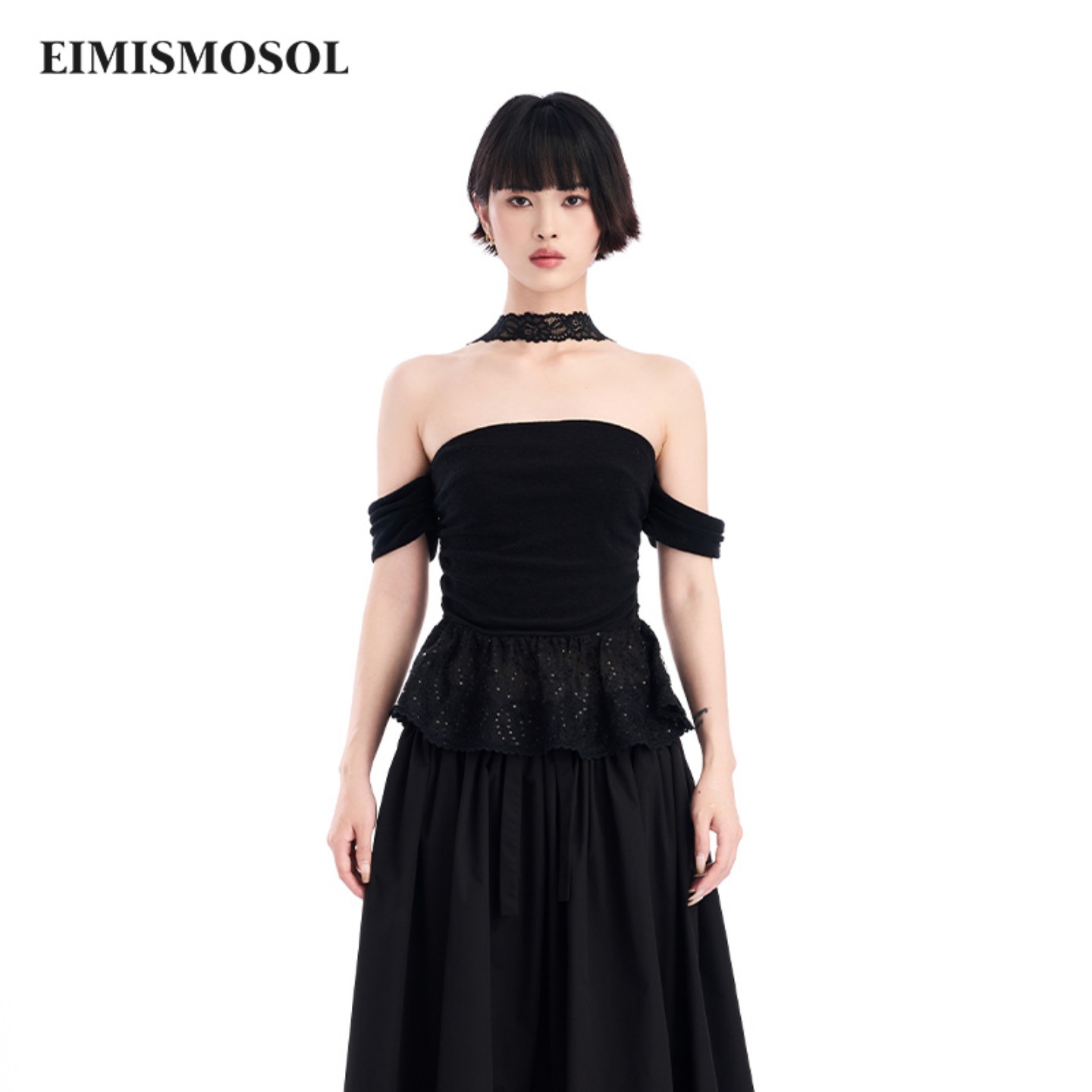 Eimismosol2026秋季新款黑色一字肩花边挂脖女短修身拼接蕾丝小衫