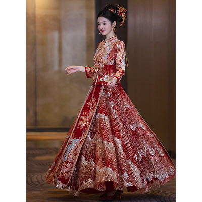 红色丝绒新娘秀禾服流苏显瘦