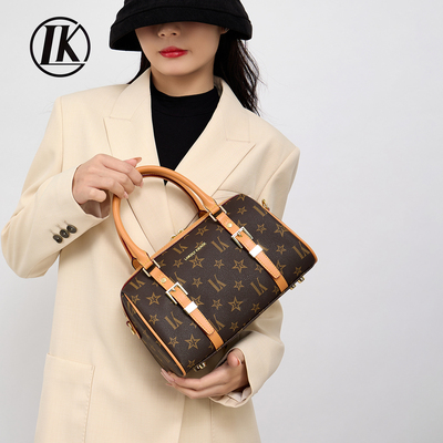 LK老花大容量通勤波士顿女包