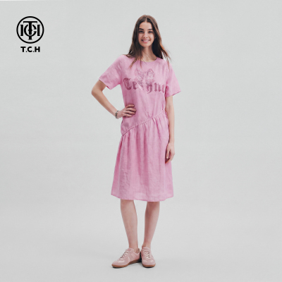 TCH【推荐穿搭】夏款时尚烫钻粉色休闲风女装连衣裙T78B30E1055