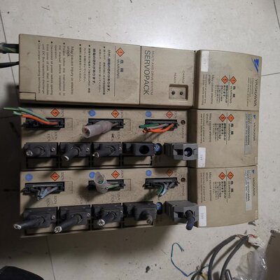 议价安川JUSP一ACP15GA SGDC一050505ARA可维修