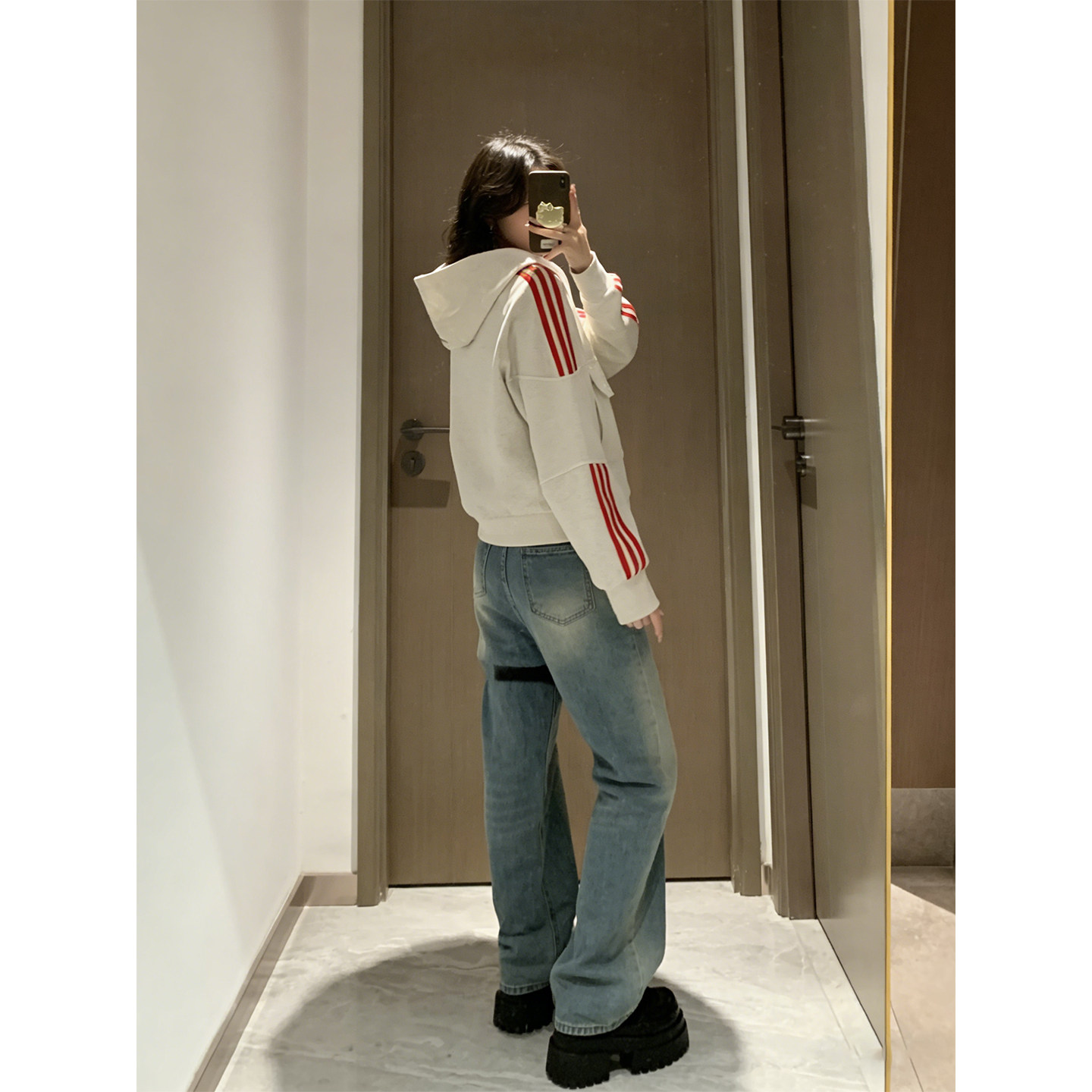 白色三条杠卫衣外套女早秋chic棒球服初秋季运动韩系拉链2025新款