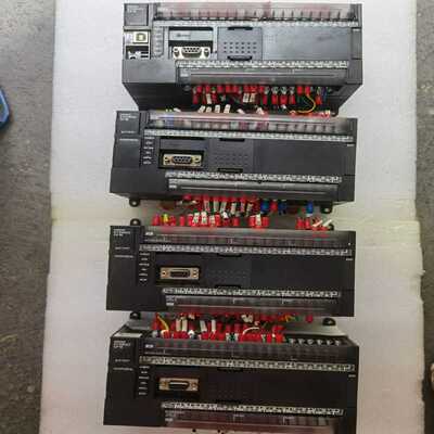 pLC品   CP1E-N60DT-A  4台，实~询价