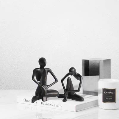 现代简约金属抽象艺术蚂蚁人物人像雕塑摆件售楼处酒店书房装饰品