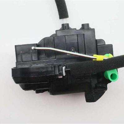 适用汽车门锁执行器中控锁闭锁器80501EB30A 82501EB30C