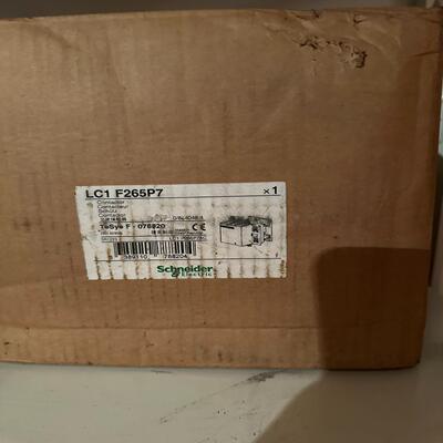 交流接触器LC1F265P7模块~询价