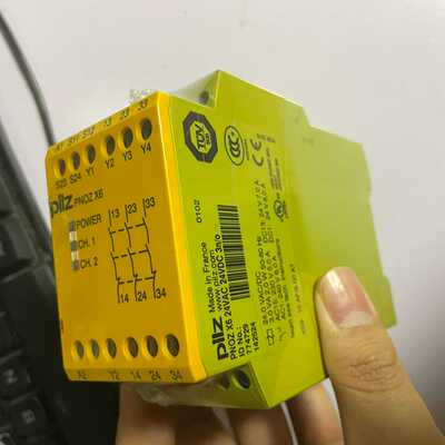 774729 皮尔兹 pnoz x6 未拆封~询价