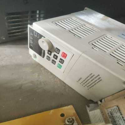 变频器TGEV6-004G3/5R5P3成色好4/5.5KW【侨报商行】