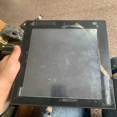 (询价)三菱触摸屏GT1685M-STBA 一台 件 成色如图