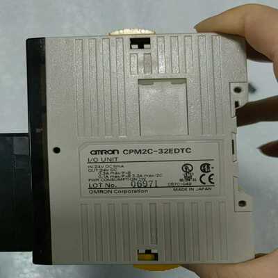 模块 CPM2C-32EDTC，二，成色如图，实物~询价