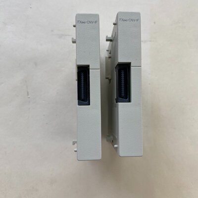 {议价}菱模块，型号FX2NC-CNV-IF，数量两个，实物拍摄，{可维修}