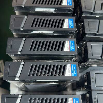 议价02358754 HVS88T 4T 7.2K SAS适用