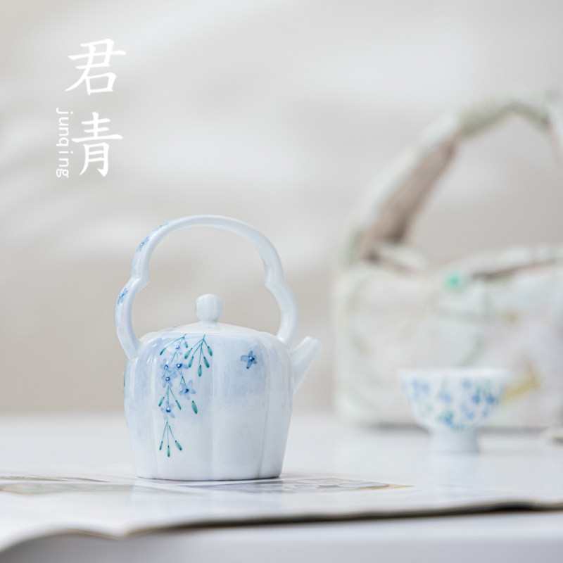 纯手绘蓝雪花提梁壶陶瓷高颜值家用创意陶瓷泡茶壶带过滤功夫茶具