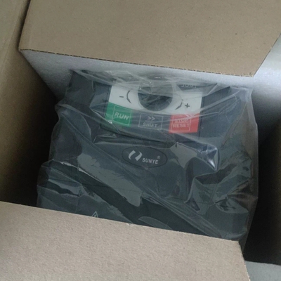 议价全新Sunye日业变频器CM530-A04T2R2G，2.2