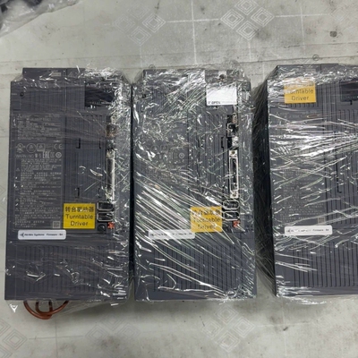 三菱驱动器、MR-J4-500A4-RJJ021、MR-J4