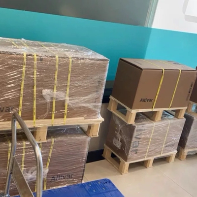 变频器   ATV610D22N4 7台