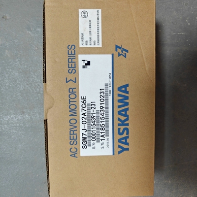 全新YASKAWA伺服电机，型号SGM7J-02A7C6