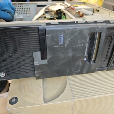 IBM 8476老主机如图实物拍的
