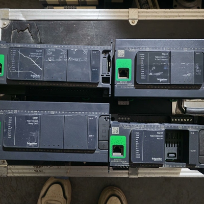 议价PLC，型号TM241CEC24R  TM241CE2