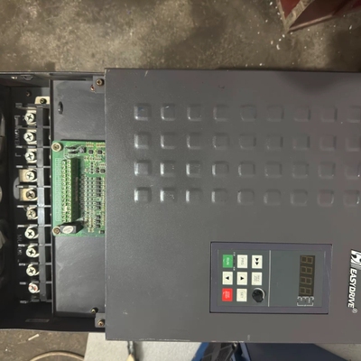易驱变频器CV3100系列， 铭牌没有了重50斤，长50厘米