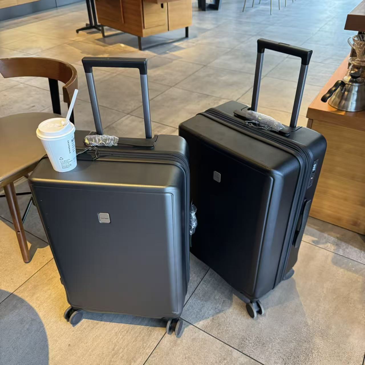 GoodPro正品超轻纯pc拉杆箱日乃本万向轮旅行箱扩展行李箱手提箱