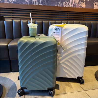 高级抹茶绿纯pc旅行箱