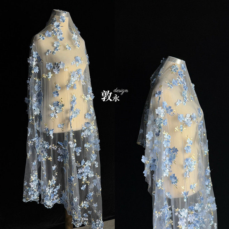 加密浅蓝色立体绣花花朵蕾丝布料高级定制礼服连衣裙网纱布料
