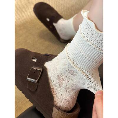 这搭勃肯也太好看瞭吧！真的好日系好少女！镂空木耳边透气堆堆女