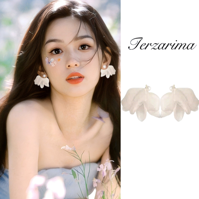 度假风仙气花朵珍珠耳环