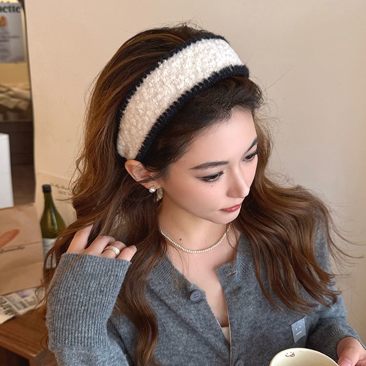 精致千金秋冬元旦撞色毛绒发卡发箍女2024新款宽边头箍气质发饰女