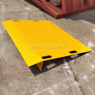 集装箱坡道码头过道坡道搬运车装载坡道板地牛上货板吨承重